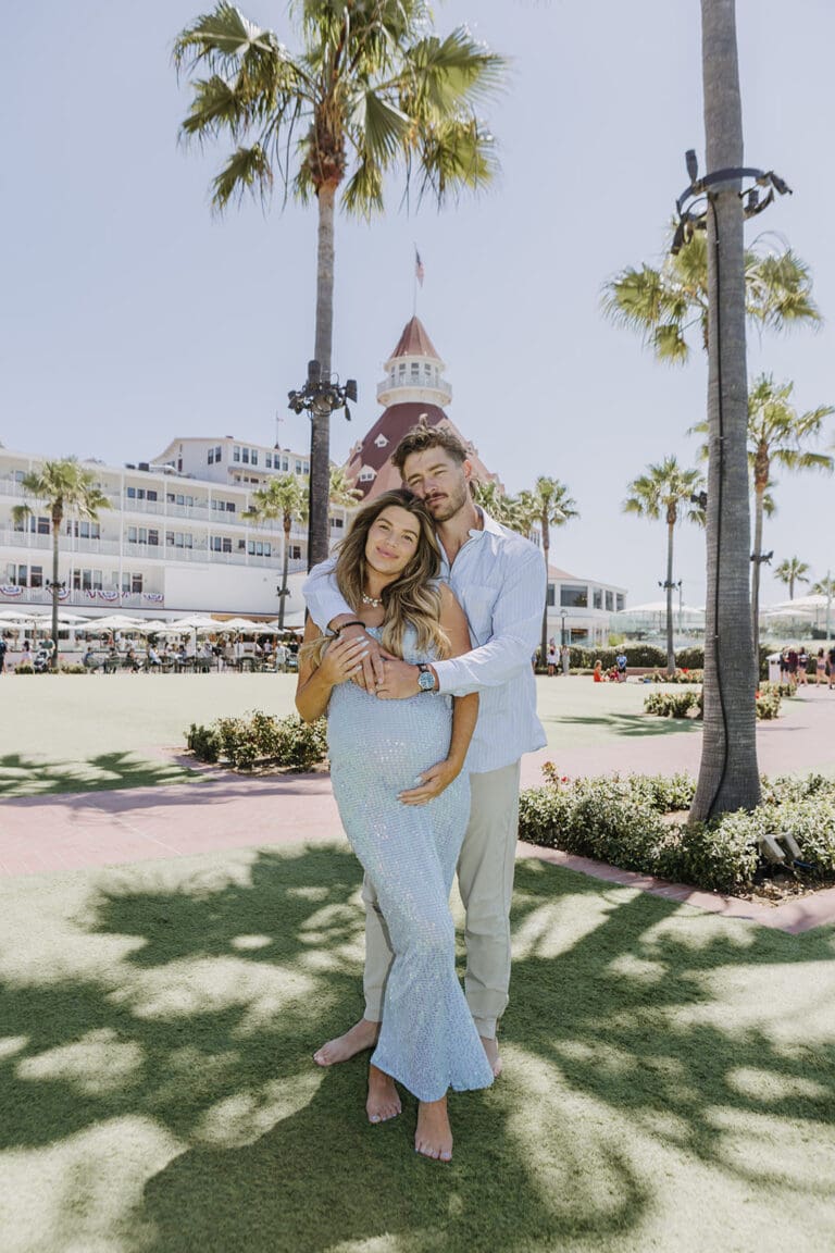 Summer Family Maternity Photos at Hotel Del Coronado | San Diego ...